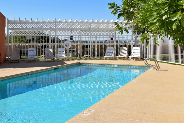 Regency Pointe Apartments